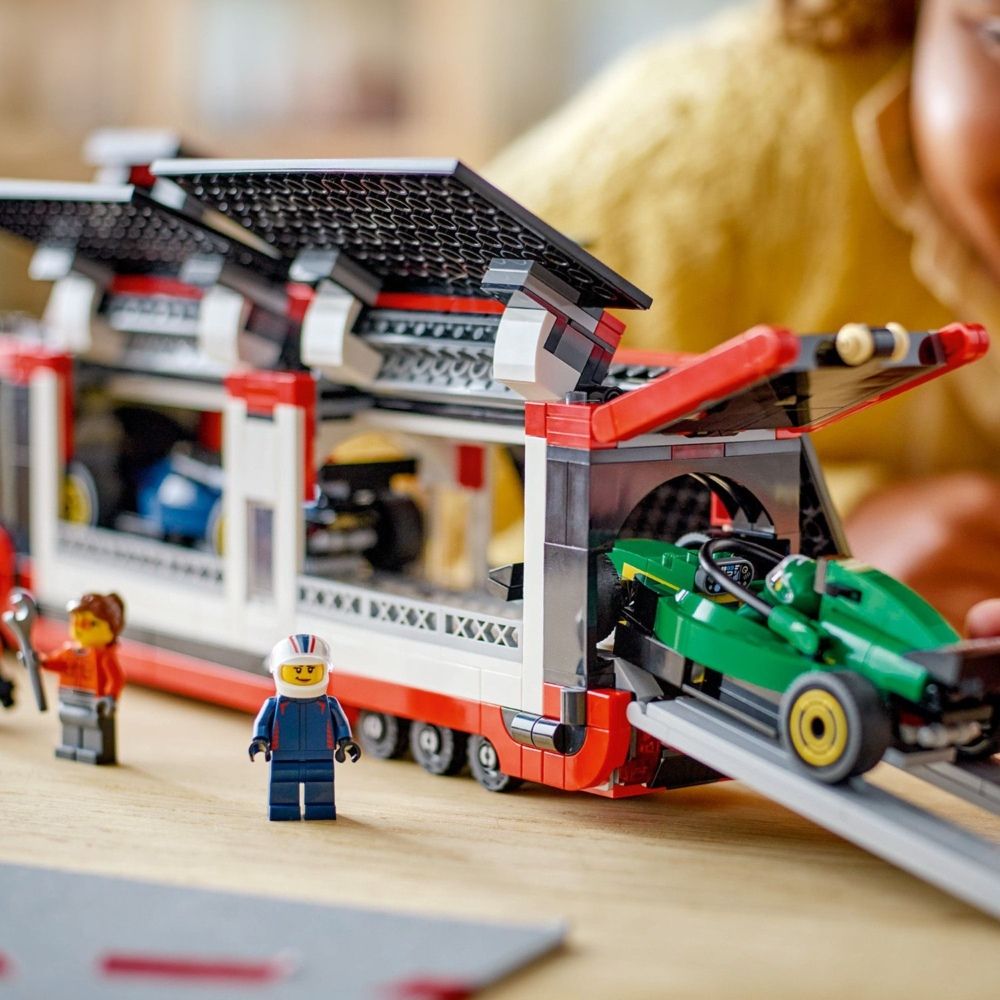 樂高 | LEGO® City 60445 F1® 貨車和 RB20 與 AMR24 F1® 汽車 (Formula1,玩具車,STEM,益智 ...