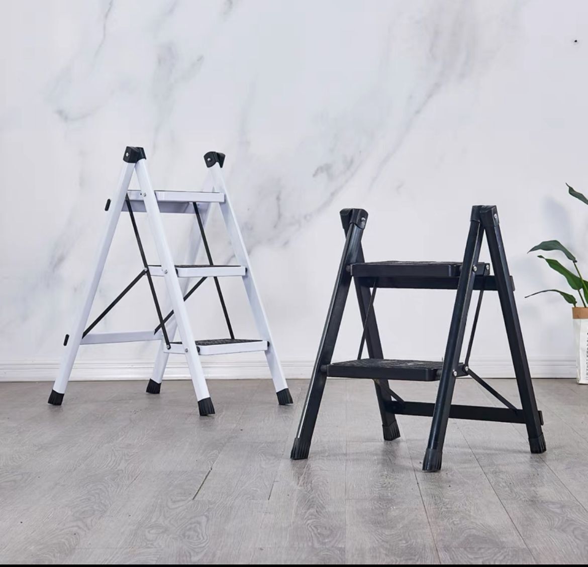 Other Brands | Folding household step ladder with herringbone handrails ...